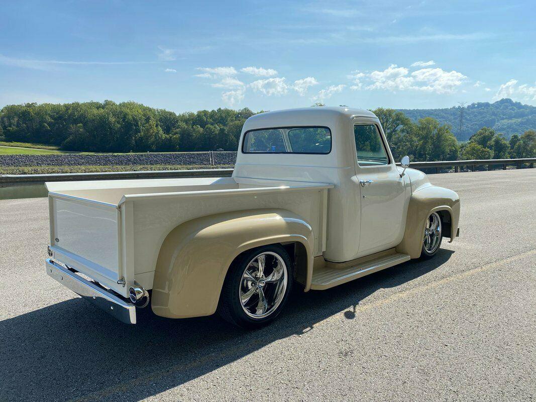 1954 Ford F100 Custom [restored with lot of interesting upgrades ...