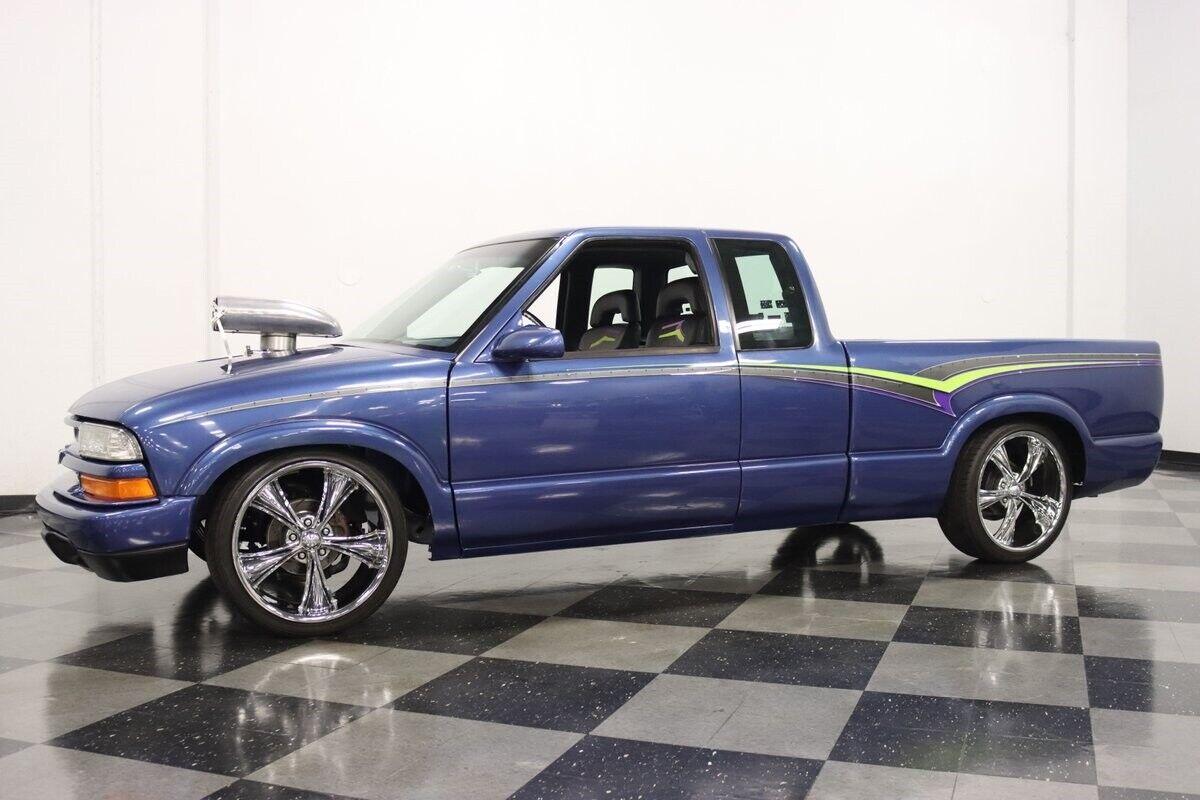 1999 Chevrolet S-10 Custom Show Truck [bagged] for sale