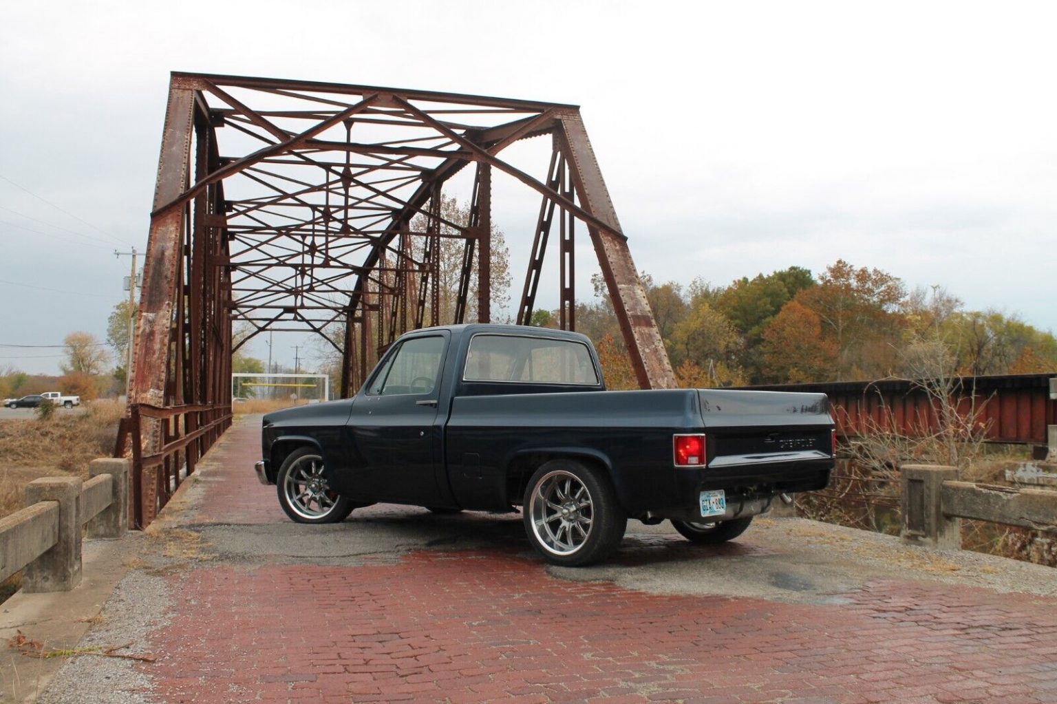 1985 Chevrolet C-10 custom [restomod] for sale