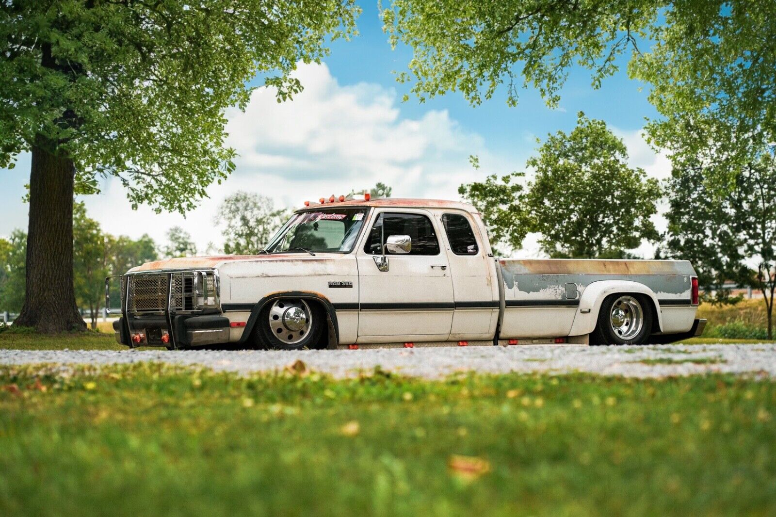 1992 Dodge D350 custom [bagged] for sale