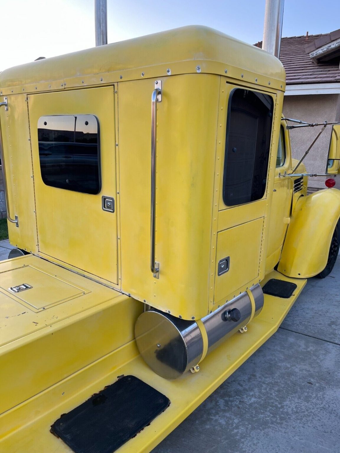 1946 International Harvester custom truck [Bonneville Salt Flats team ...